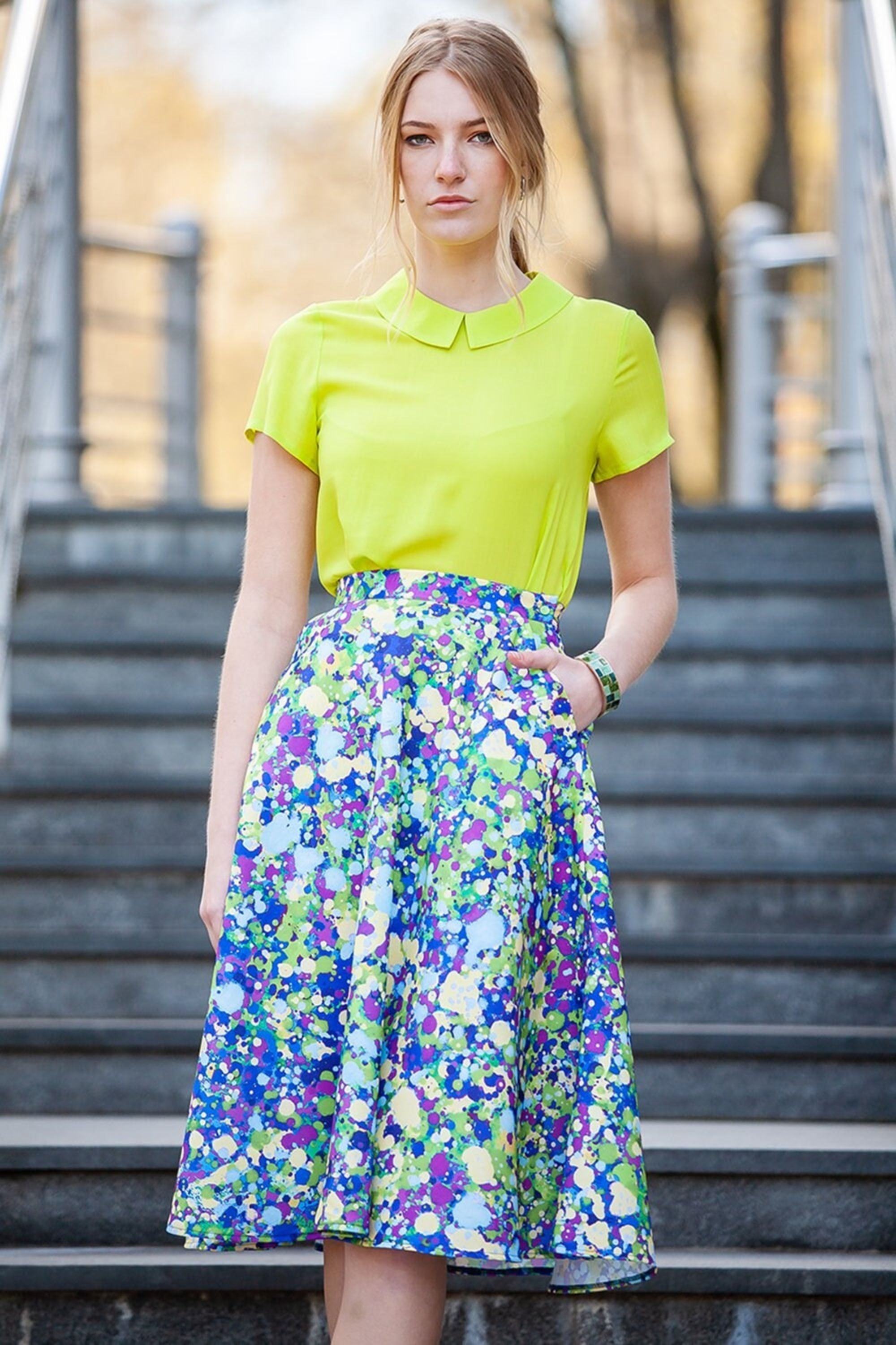 Blue green circle skirt with side pockets – GUNTINA
